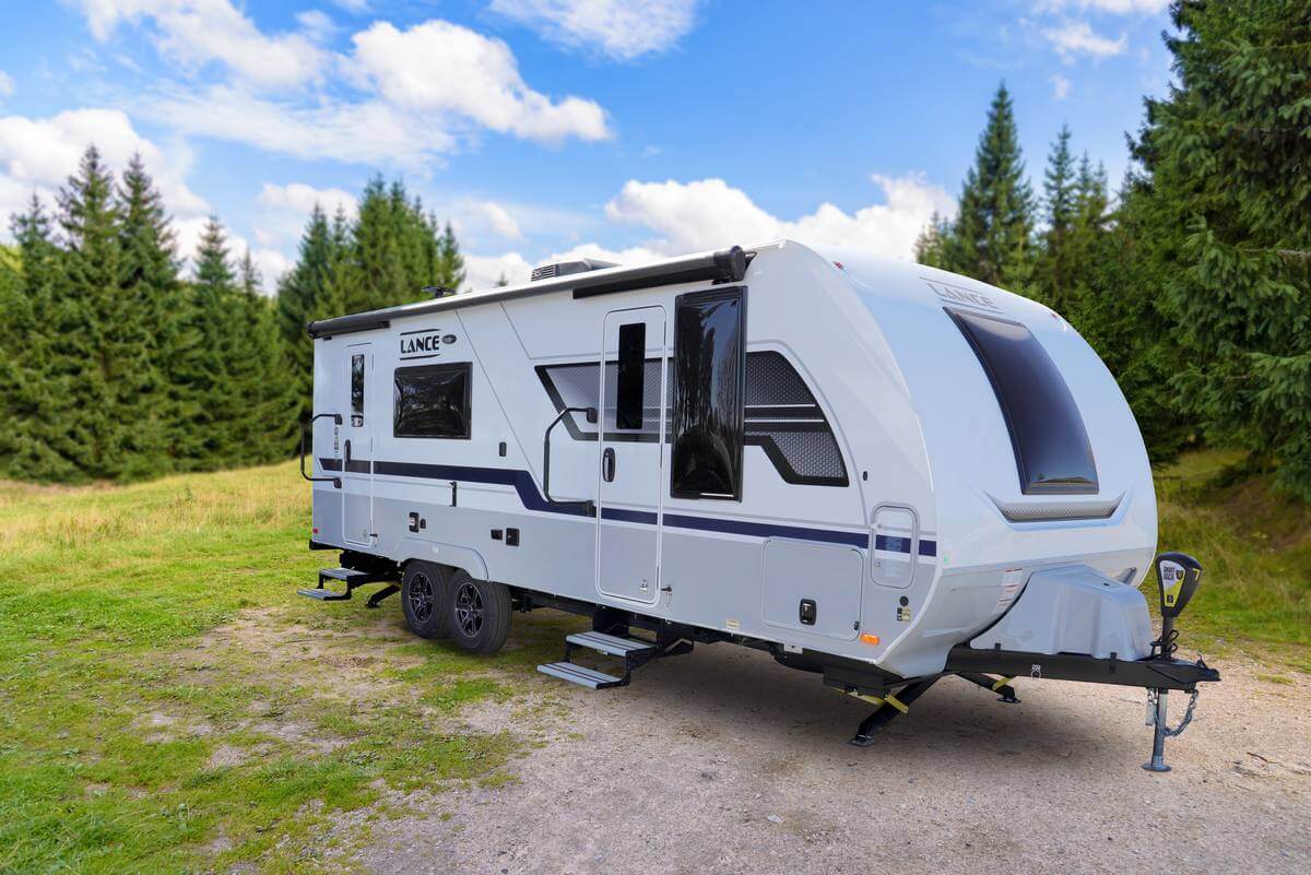2025/2026 Lance 2285 | Happy Camping RV